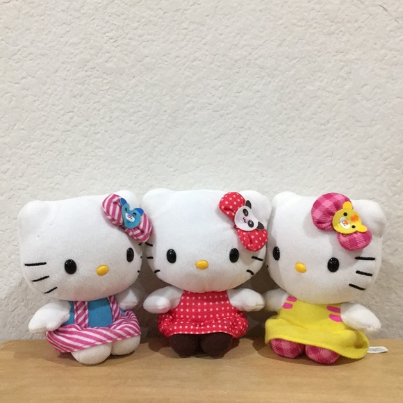 Hello Kitty | Other | Rare Hello Kittycollection By Sanrio Plush Lot ...